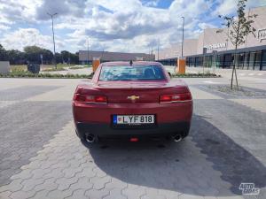 Sarkans Chevrolet Camaro 2015 Panevēža, ar dzinēja tilpumu 3.60 L un nobraukumu 210 tūkst. km par 11000 €, foto 8 vietnē AUTOMOTO.COM.LV