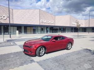 Sarkans Chevrolet Camaro 2015 Panevēža, ar dzinēja tilpumu 3.60 L un nobraukumu 210 tūkst. km par 11000 €, foto 11 vietnē AUTOMOTO.COM.LV