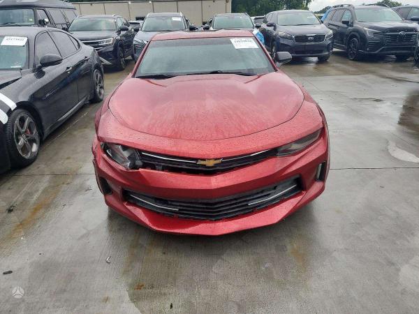 Red Chevrolet Camaro 2016 in Klaipeda, with an engine capacity of 3.60 L and mileage of 218 thousand km for 7500 €, photo 6 on AUTOMOTO.COM.LV