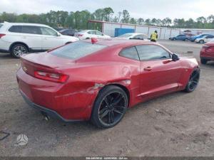 Sarkans Chevrolet Camaro 2016 Klaipėda, ar dzinēja tilpumu 3.60 L un nobraukumu 218 tūkst. km par 7500 €, foto 14 vietnē AUTOMOTO.COM.LV