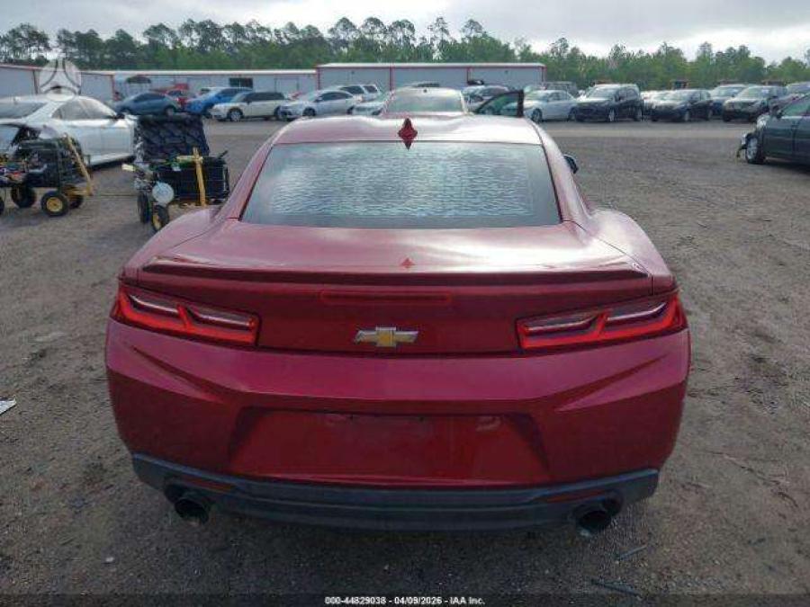 Sarkans Chevrolet Camaro 2016 Klaipėda, ar dzinēja tilpumu 3.60 L un nobraukumu 218 tūkst. km par 7500 €, foto 20 vietnē AUTOMOTO.COM.LV