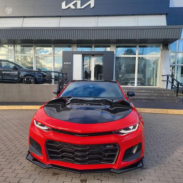 Chevrolet Camaro 2022 in Siauliai on AUTOMOTO.COM.LV Red Chevrolet Camaro 2022 in Siauliai, with an engine capacity of 3.60 L and mileage of 51 thousand km for 26999 €, photo 1 on AUTOMOTO.COM.LV