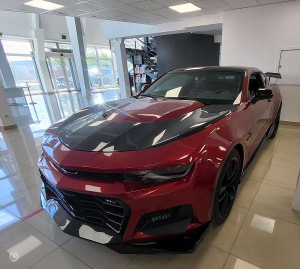 Sarkans Chevrolet Camaro 2023 Šauļi, ar dzinēja tilpumu 3.60 L un nobraukumu 40 tūkst. km par 26999 €, foto 5 vietnē AUTOMOTO.COM.LV