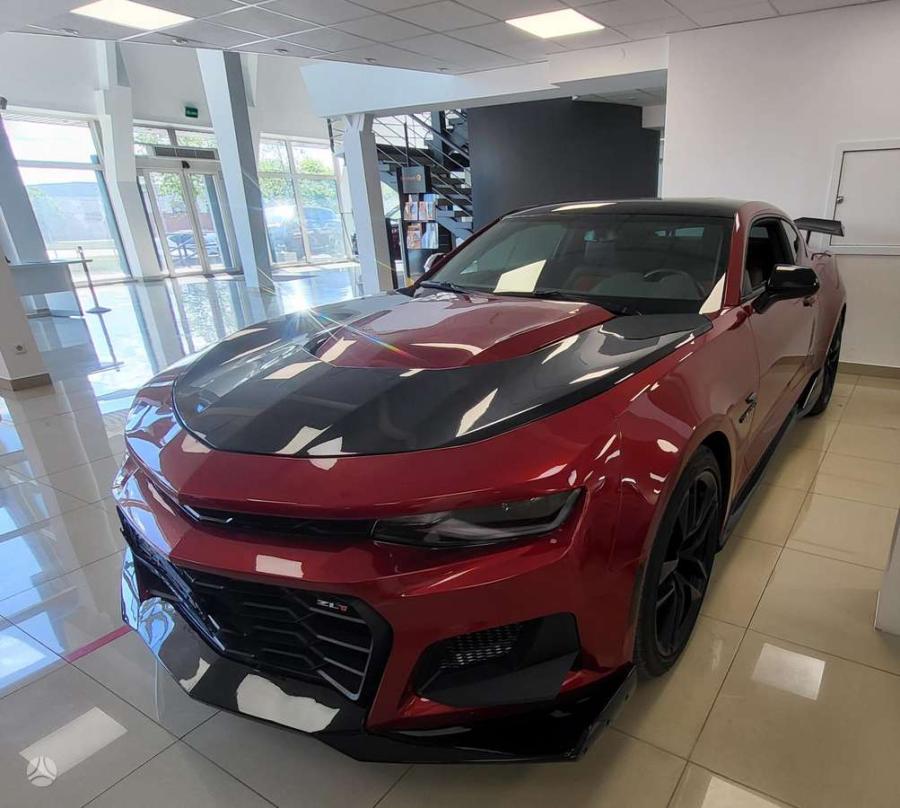 Sarkans Chevrolet Camaro 2023 Šauļi, ar dzinēja tilpumu 3.60 L un nobraukumu 40 tūkst. km par 26999 €, foto 6 vietnē AUTOMOTO.COM.LV