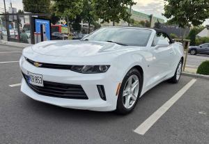 Balts Chevrolet Camaro 2018 Kauņa, ar dzinēja tilpumu 2.00 L un nobraukumu 135 tūkst. km par 17700 €, foto  vietnē AUTOMOTO.COM.LV