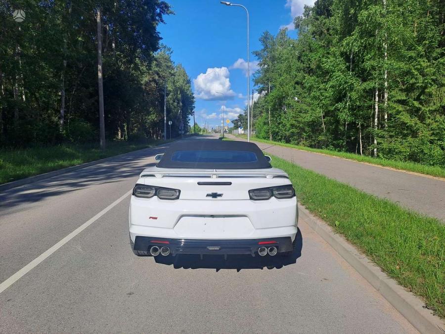 Белый Шевроле Камаро 2019 в Укмерге, объемом двигателя 3.60 л и пробегом 103 тыс. км за 18800 €, фото 8 на AUTOMOTO.COM.LV
