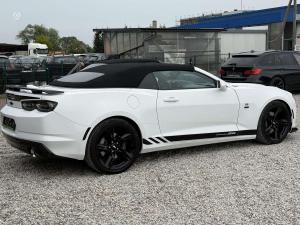 Balts Chevrolet Camaro 2022 Kretinga, ar dzinēja tilpumu 6.20 L un nobraukumu 73 tūkst. km par 30999 €, foto 11 vietnē AUTOMOTO.COM.LV
