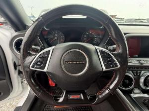 Balts Chevrolet Camaro 2022 Kretinga, ar dzinēja tilpumu 6.20 L un nobraukumu 73 tūkst. km par 30999 €, foto 21 vietnē AUTOMOTO.COM.LV