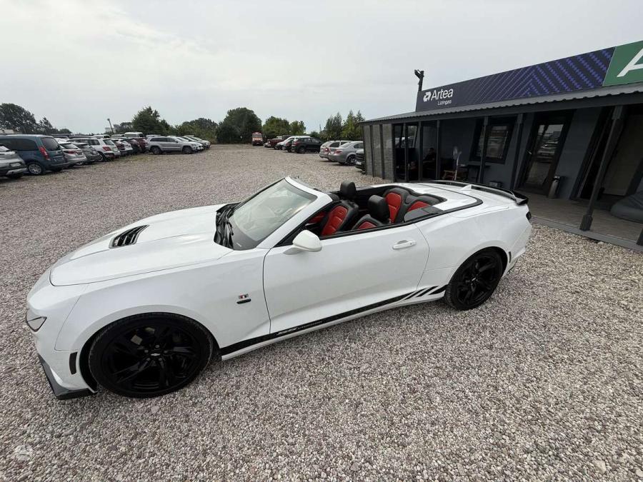 Balts Chevrolet Camaro 2022 Kretinga, ar dzinēja tilpumu 6.20 L un nobraukumu 73 tūkst. km par 30999 €, foto 29 vietnē AUTOMOTO.COM.LV