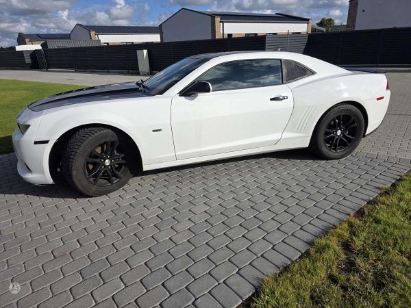 Balts Chevrolet Camaro 2014 Klaipėda, ar dzinēja tilpumu 3.60 L un nobraukumu 159 tūkst. km par 9000 €, foto 3 vietnē AUTOMOTO.COM.LV