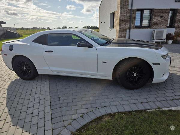 Balts Chevrolet Camaro 2014 Klaipėda, ar dzinēja tilpumu 3.60 L un nobraukumu 159 tūkst. km par 9000 €, foto 6 vietnē AUTOMOTO.COM.LV