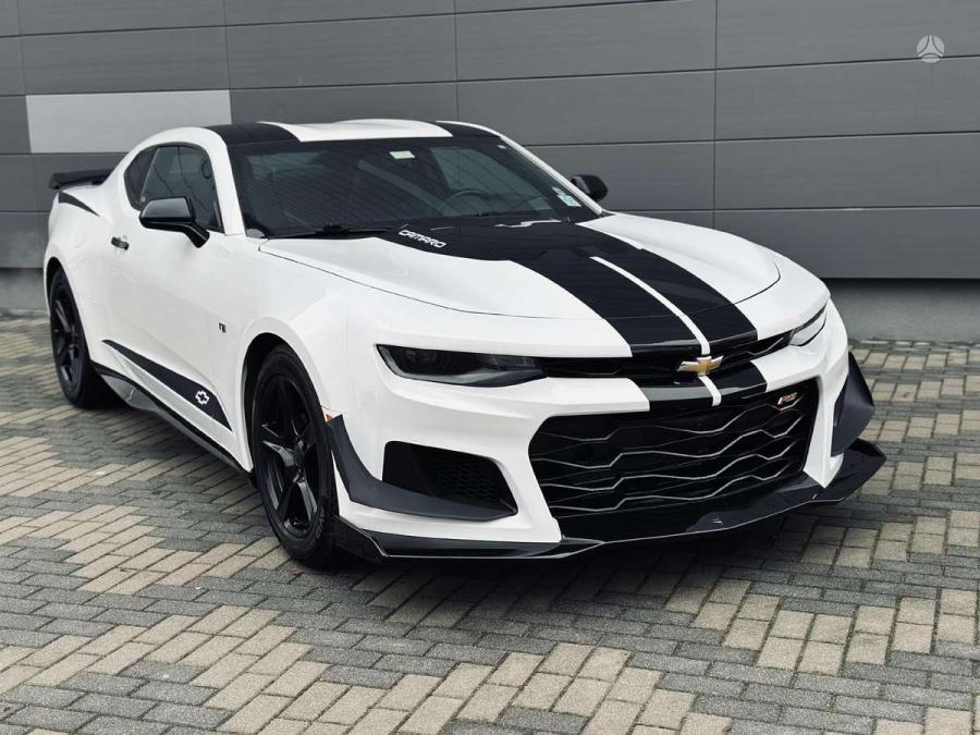 Balts Chevrolet Camaro 2020 Šauļi, ar dzinēja tilpumu 3.60 L un nobraukumu 73 tūkst. km par 22000 €, foto 5 vietnē AUTOMOTO.COM.LV