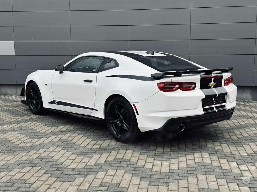 Balts Chevrolet Camaro 2020 Šauļi, ar dzinēja tilpumu 3.60 L un nobraukumu 73 tūkst. km par 22000 €, foto 7 vietnē AUTOMOTO.COM.LV