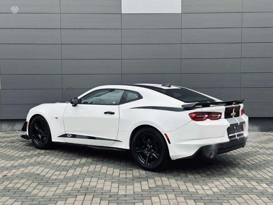 Balts Chevrolet Camaro 2020 Šauļi, ar dzinēja tilpumu 3.60 L un nobraukumu 73 tūkst. km par 22000 €, foto 9 vietnē AUTOMOTO.COM.LV
