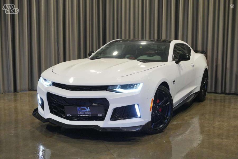 Balts Chevrolet Camaro 2021 Marijampole, ar dzinēja tilpumu 3.60 L un nobraukumu 17 tūkst. km par 27950 €, foto 4 vietnē AUTOMOTO.COM.LV