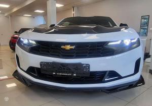 Balts Chevrolet Camaro 2022 Šauļi, ar dzinēja tilpumu 2.00 L un nobraukumu 6 tūkst. km par 27700 €, foto 6 vietnē AUTOMOTO.COM.LV