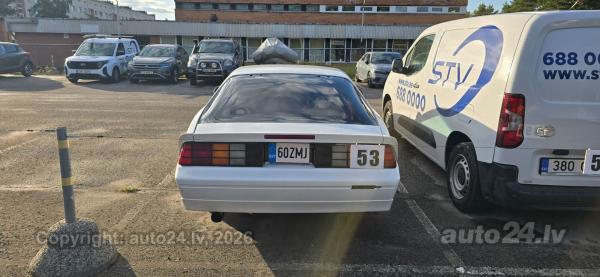 Белый Шевроле Камаро 1987 в Таллин, объемом двигателя 5.00 л и пробегом 103 тыс. км за 15000 €, фото 4 на AUTOMOTO.COM.LV