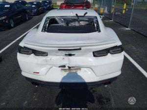 Balts Chevrolet Camaro 2019 Klaipėda, ar dzinēja tilpumu 3.60 L un nobraukumu 187 tūkst. km par 7050 €, foto 6 vietnē AUTOMOTO.COM.LV