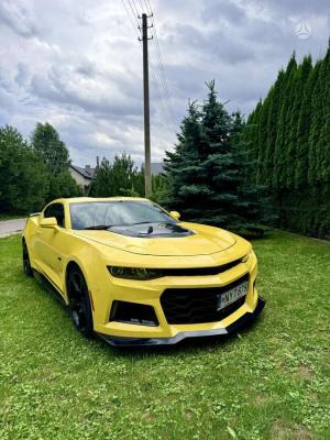 Dzeltens Chevrolet Camaro 2017 Viļņa, ar dzinēja tilpumu 2.00 L un nobraukumu 80 tūkst. km par 17999 €, foto  vietnē AUTOMOTO.COM.LV