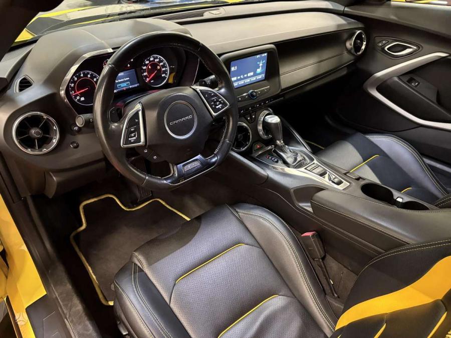 Dzeltens Chevrolet Camaro 2017 Viļņa, ar dzinēja tilpumu 2.00 L un nobraukumu 81 tūkst. km par 17990 €, foto 12 vietnē AUTOMOTO.COM.LV
