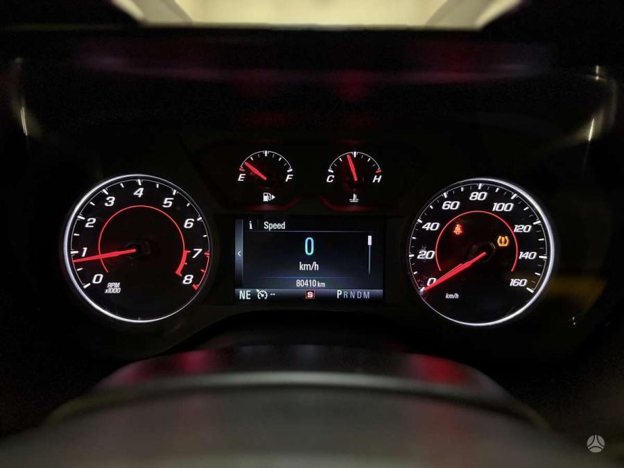 Dzeltens Chevrolet Camaro 2017 Viļņa, ar dzinēja tilpumu 2.00 L un nobraukumu 81 tūkst. km par 17990 €, foto 22 vietnē AUTOMOTO.COM.LV