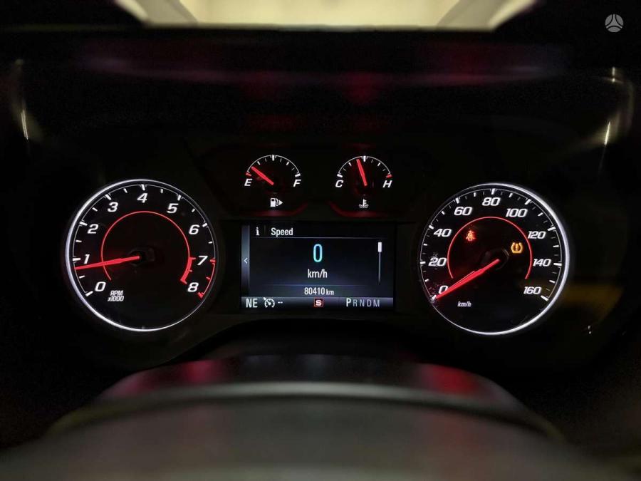 Dzeltens Chevrolet Camaro 2017 Viļņa, ar dzinēja tilpumu 2.00 L un nobraukumu 81 tūkst. km par 17500 €, foto 22 vietnē AUTOMOTO.COM.LV