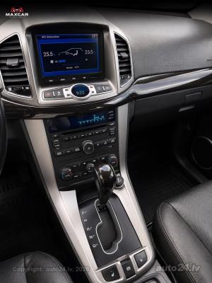Smilšu krāsa Chevrolet Captiva 2014 Tallina, ar dzinēja tilpumu 2.20 L un nobraukumu 241 tūkst. km par 4999 €, foto 10 vietnē AUTOMOTO.COM.LV