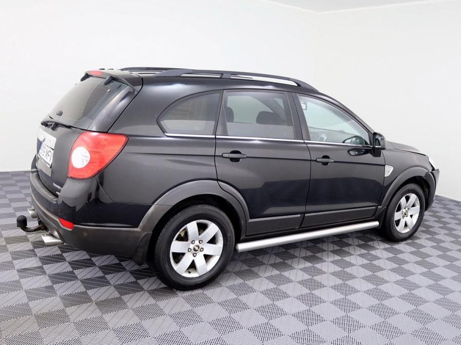 Черный Шевроле Каптива 2006 в Таллин, объемом двигателя 2.00 л и пробегом 212 тыс. км за 899 €, фото 11 на AUTOMOTO.COM.LV