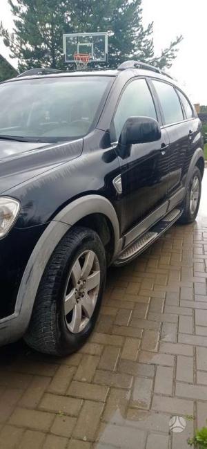 Melns Chevrolet Captiva 2006 Kauņa, ar dzinēja tilpumu 2.41 L un nobraukumu 255 tūkst. km par 2850 €, foto 14 vietnē AUTOMOTO.COM.LV