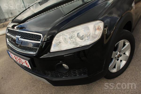Black Chevrolet Captiva 2007 in Riga, with an engine capacity of 2.00 L and mileage of 0 thousand km for 3490 €, photo 11 on AUTOMOTO.COM.LV