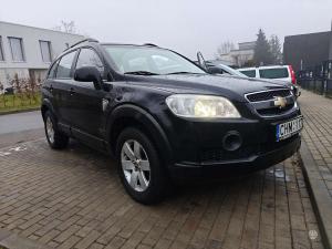 Black Chevrolet Captiva 2007 in Vilnius, with an engine capacity of 2.00 L and mileage of 165 thousand km for 2500 €, photo 3 on AUTOMOTO.COM.LV