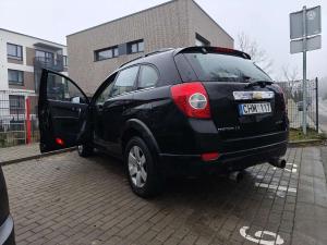 Black Chevrolet Captiva 2007 in Vilnius, with an engine capacity of 2.00 L and mileage of 165 thousand km for 2500 €, photo 7 on AUTOMOTO.COM.LV