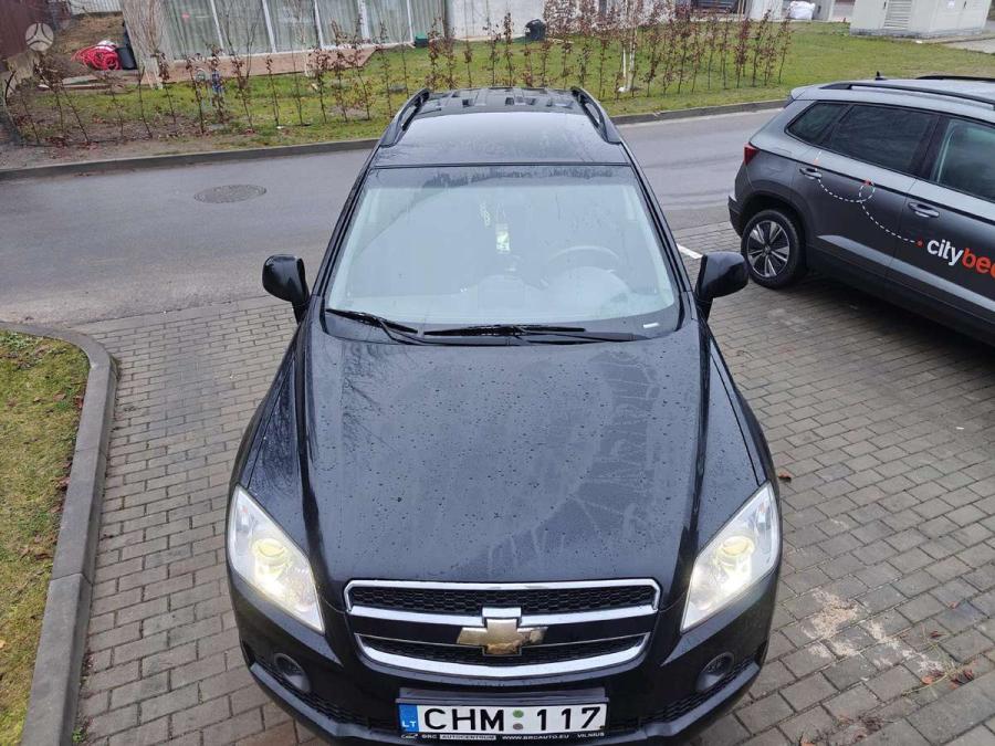 Black Chevrolet Captiva 2007 in Vilnius, with an engine capacity of 2.00 L and mileage of 165 thousand km for 2500 €, photo 9 on AUTOMOTO.COM.LV