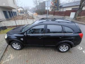 Black Chevrolet Captiva 2007 in Vilnius, with an engine capacity of 2.00 L and mileage of 165 thousand km for 2500 €, photo 12 on AUTOMOTO.COM.LV