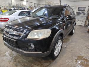 Black Chevrolet Captiva 2007 in Riga, with an engine capacity of 2.00 L and mileage of 243 thousand km for 1995 €, photo 3 on AUTOMOTO.COM.LV