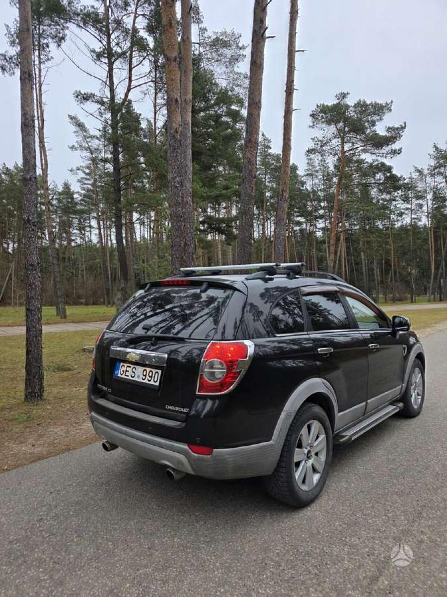 Melns Chevrolet Captiva 2007 Ukmergė, ar dzinēja tilpumu 2.00 L un nobraukumu 248 tūkst. km par 3500 €, foto 8 vietnē AUTOMOTO.COM.LV