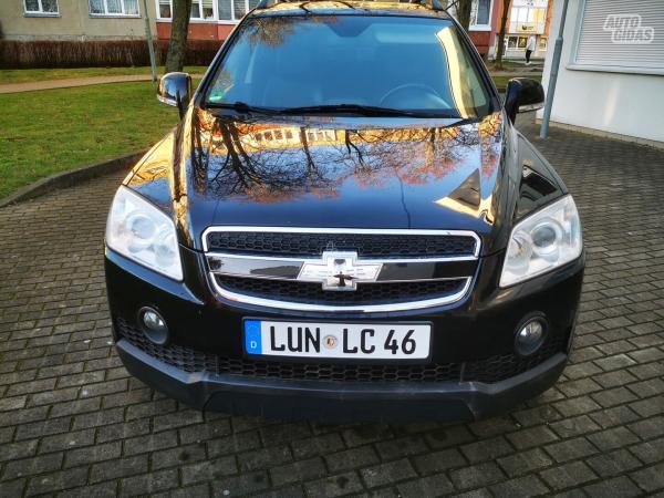 Black Chevrolet Captiva 2007 in Klaipeda, with an engine capacity of 2.00 L and mileage of 163 thousand km for 3800 €, photo 2 on AUTOMOTO.COM.LV