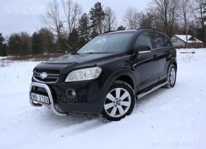 Black Chevrolet Captiva 2007 in Riga, with an engine capacity of 2.00 L and mileage of 280 thousand km for 3890 €, photo  on AUTOMOTO.COM.LV