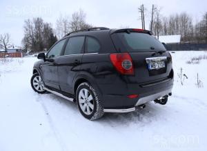 Melns Chevrolet Captiva 2007 Rīga, ar dzinēja tilpumu 2.00 L un nobraukumu 280 tūkst. km par 3890 €, foto 2 vietnē AUTOMOTO.COM.LV