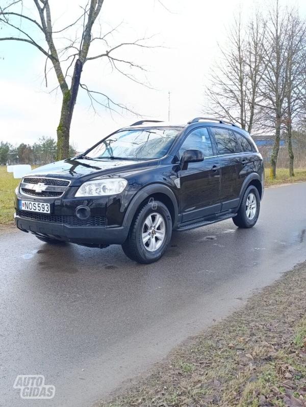 Black Chevrolet Captiva 2007 in Silale, with an engine capacity of 2.00 L and mileage of 299 thousand km for 2900 €, photo 1 on AUTOMOTO.COM.LV