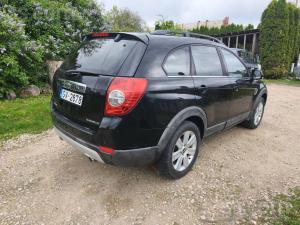 Black Chevrolet Captiva 2007 in Valmiera, with an engine capacity of 2.00 L and mileage of 256 thousand km for 2995 €, photo 6 on AUTOMOTO.COM.LV