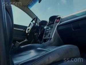 Melns Chevrolet Captiva 2007 Cēsis, ar dzinēja tilpumu 2.00 L un nobraukumu 256 tūkst. km par 3000 €, foto 7 vietnē AUTOMOTO.COM.LV