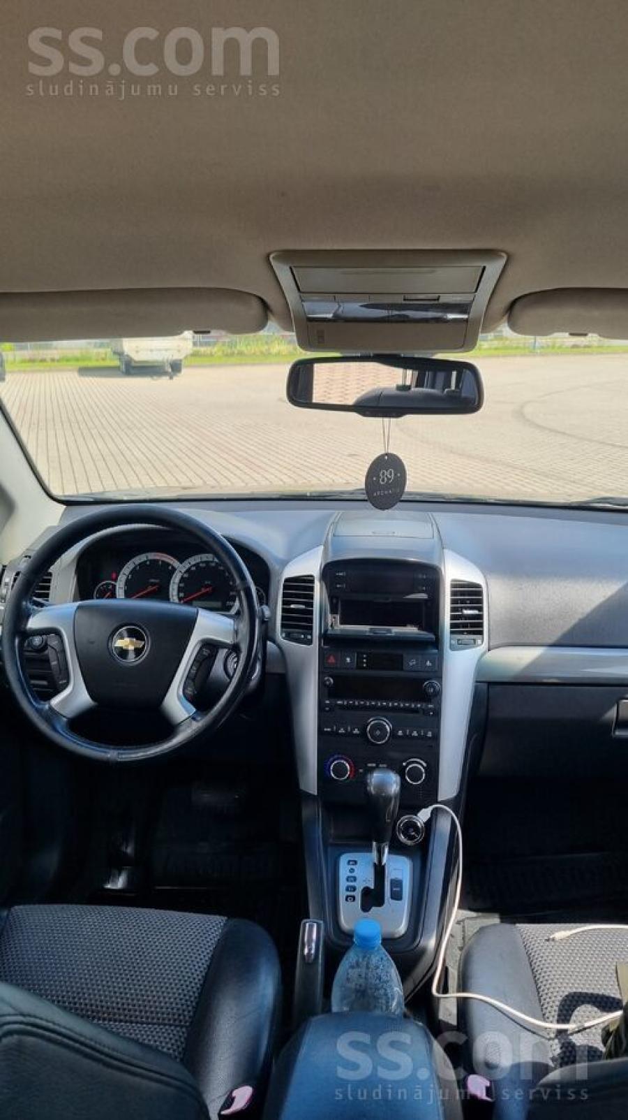 Black Chevrolet Captiva 2007 in Dobele, with an engine capacity of 2.00 L and mileage of 224 thousand km for 2000 €, photo 6 on AUTOMOTO.COM.LV