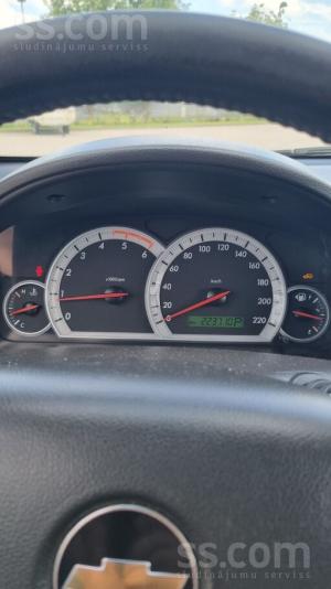 Black Chevrolet Captiva 2007 in Dobele, with an engine capacity of 2.00 L and mileage of 224 thousand km for 2000 €, photo 8 on AUTOMOTO.COM.LV