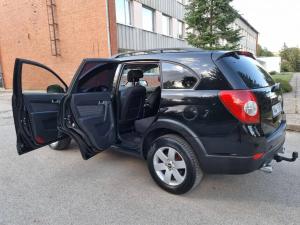 Black Chevrolet Captiva 2007 in Jekabpils, with an engine capacity of 2.00 L and mileage of 291 thousand km for 4650 €, photo 18 on AUTOMOTO.COM.LV