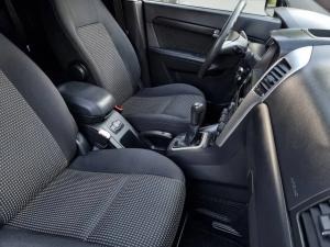 Black Chevrolet Captiva 2007 in Jekabpils, with an engine capacity of 2.00 L and mileage of 291 thousand km for 4650 €, photo 24 on AUTOMOTO.COM.LV
