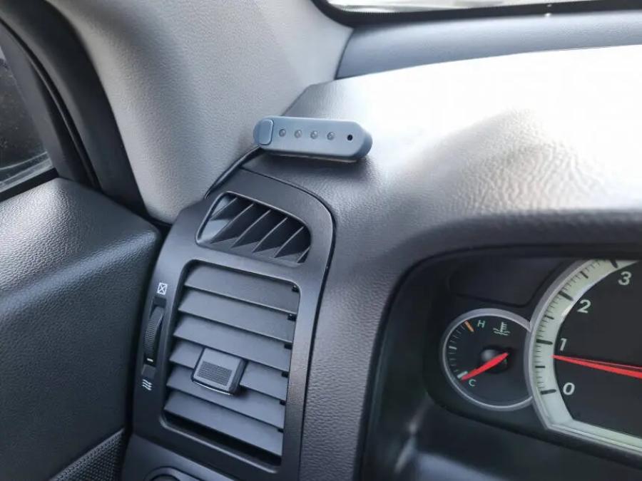 Black Chevrolet Captiva 2007 in Jekabpils, with an engine capacity of 2.00 L and mileage of 291 thousand km for 4650 €, photo 30 on AUTOMOTO.COM.LV
