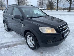 Melns Chevrolet Captiva 2007 Rīga, ar dzinēja tilpumu 2.00 L un nobraukumu 247 tūkst. km par 4750 €, foto 5 vietnē AUTOMOTO.COM.LV