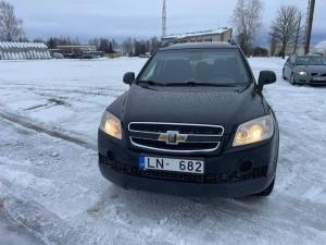 Melns Chevrolet Captiva 2007 Rīga, ar dzinēja tilpumu 2.00 L un nobraukumu 247 tūkst. km par 4750 €, foto 7 vietnē AUTOMOTO.COM.LV