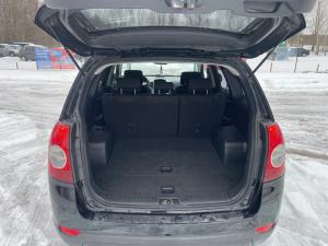 Melns Chevrolet Captiva 2007 Rīga, ar dzinēja tilpumu 2.00 L un nobraukumu 247 tūkst. km par 4750 €, foto 9 vietnē AUTOMOTO.COM.LV